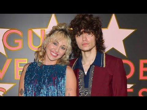 Miley Cyrus Jokes She's a 'Cougar' While Dating Younger Boyfriend Maxx Morando | usa News