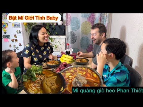 Bật Mí Giới Tính Baby 🤗Ba Cha Con Tima Thích Mê Món Mì Quảng Giò Heo Phan Thiết