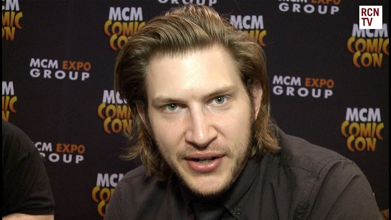 Greyston Holt Interview - Bitten & Laura Vandervoort