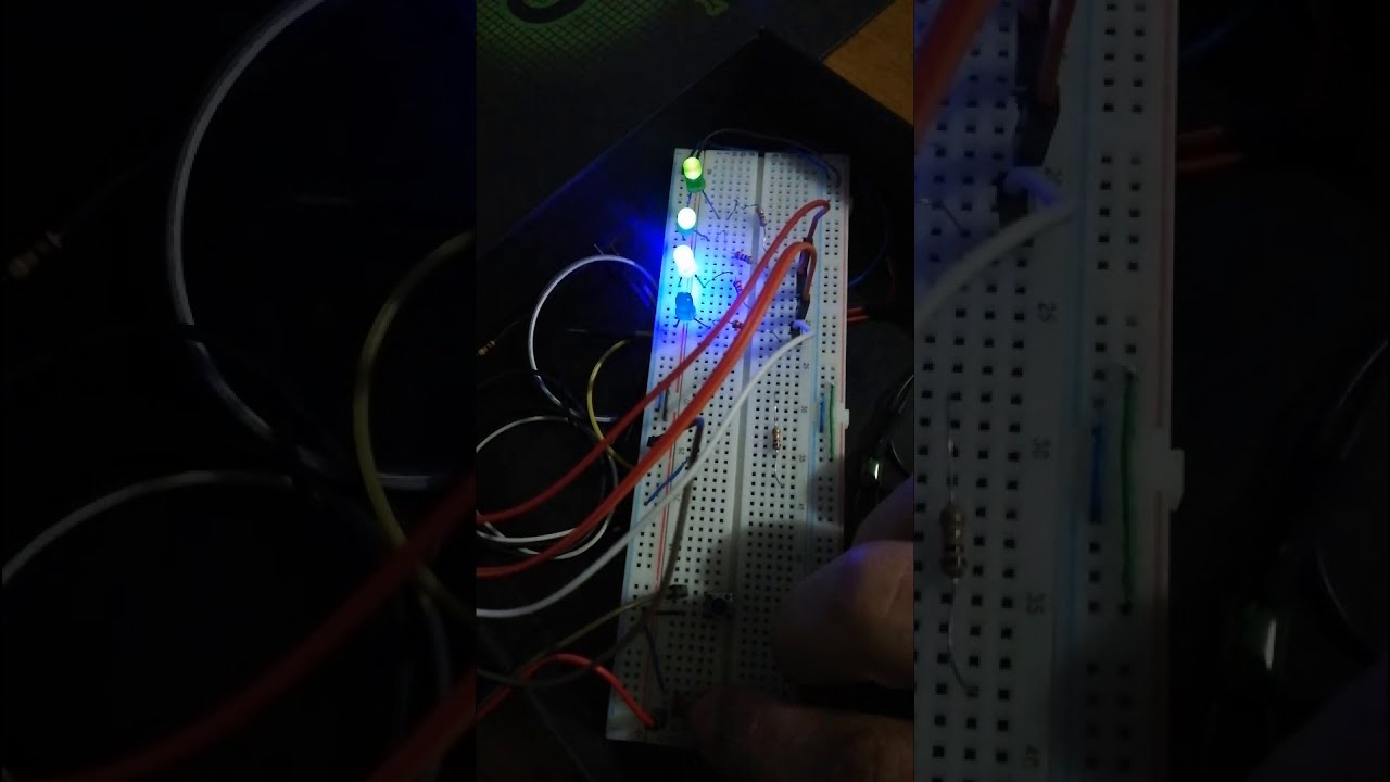 Micropython | ESP32 | A counter with remote control | Demo