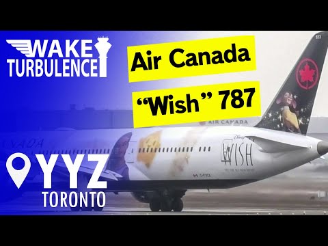 Air Canada Disney WISH Boeing 787 Dreamliner Toronto Takeoff on New Year's Eve