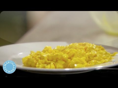 Fluffy Scrambled Eggs - Martha Stewart