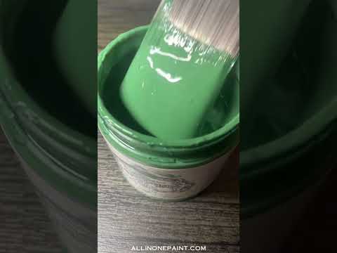 Is Green your lucky color? What about for Kitchen cabinets?!