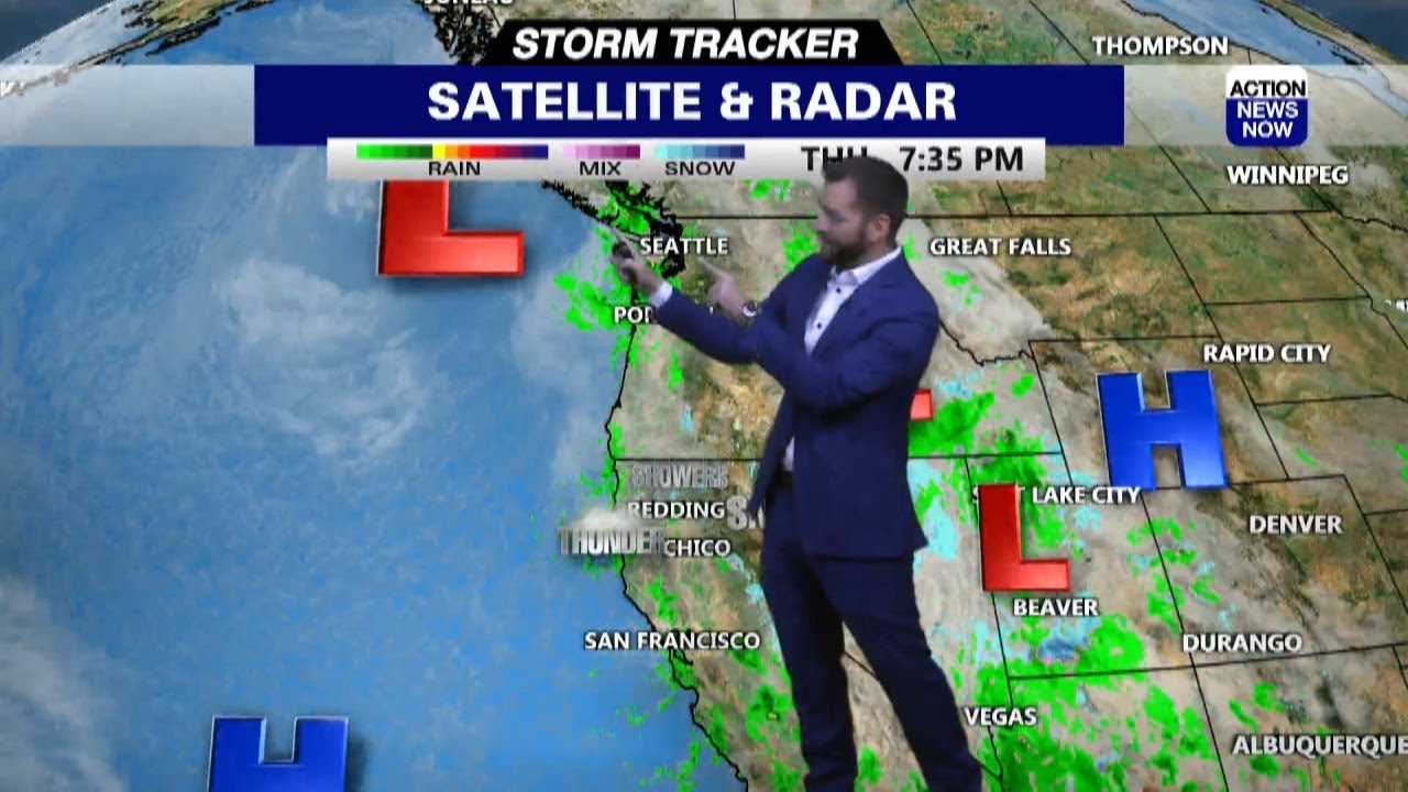 Storm Tracker Forecast: Scattered showers & thunderstorms Friday