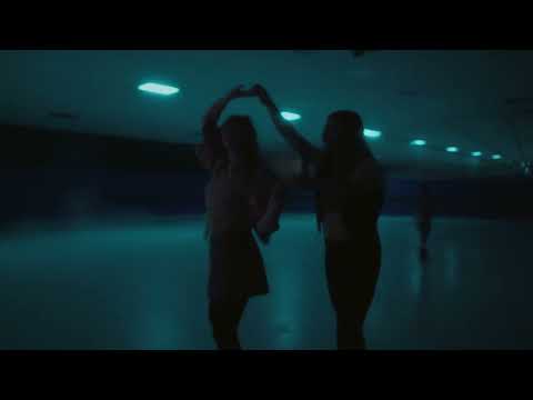 Explore Alice Ivy & Josh Teskey's Do I Need To Know What Love Is