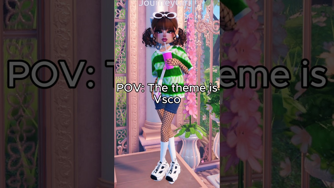 THEME: VSCO👕❤️How many stars would you rate me?⭐️#roblox #dresstoimpress