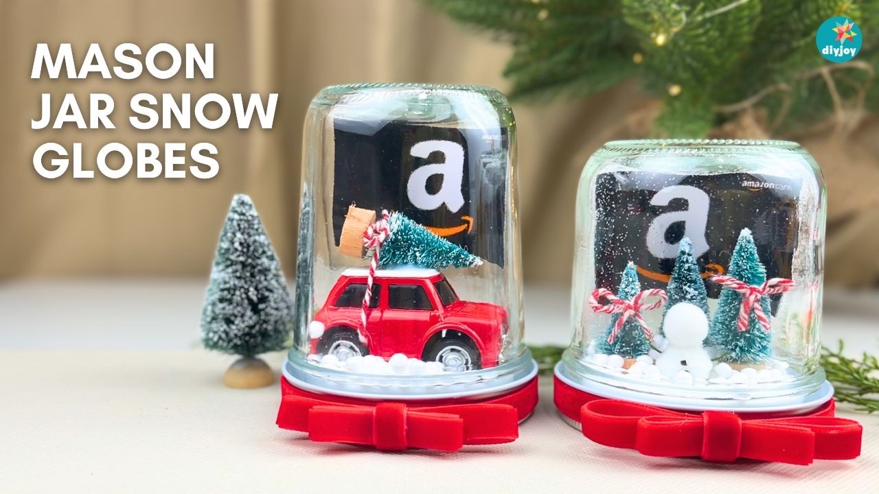 DIY Snow Globe Gift Card Holders | Easy Gift Idea