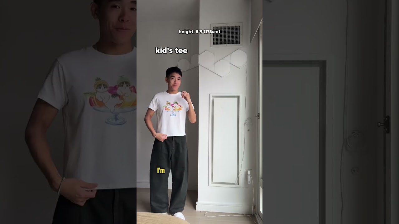 NEW Uniqlo Mofusand Adult Tee vs Kids Tee