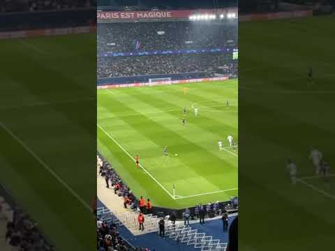 Idrissa Gueye's goal from the stands. It's amazing, the atmosphere is beautiful.