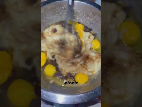 Banana cake recipe πβ€οΈ #recipe #bananabread #bananarecipe #baking #chocolatechip #bananachocolate