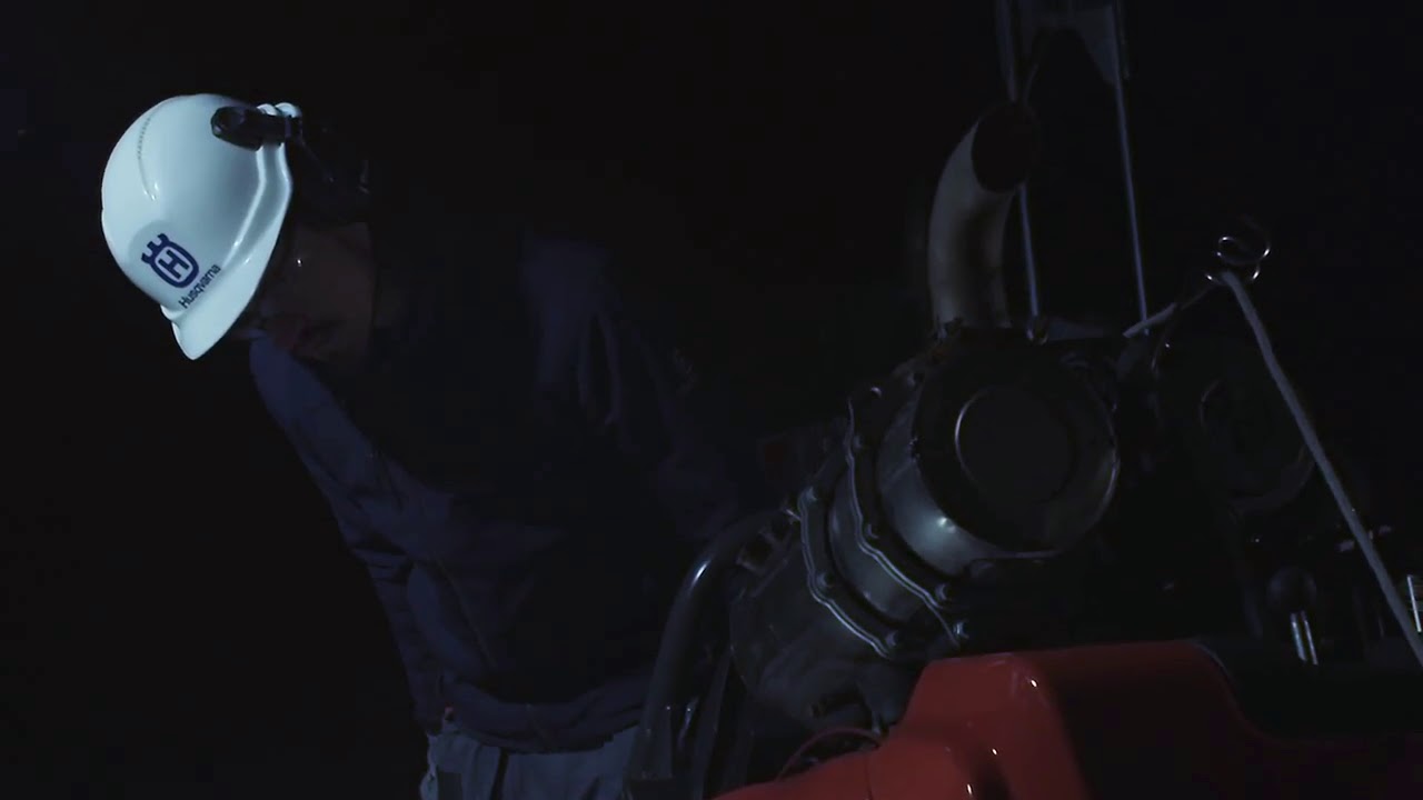 Husqvarna FS 5000 D and FS 7000 D flat saws