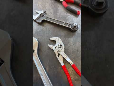 Which is the best adjustable wrench? #cresent #tools #knipex #adjustablewrench