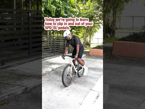 How To Clip In/Out of SPD-SL pedals #cycling #roadcycling #cyclinglife #cyclingbenefits