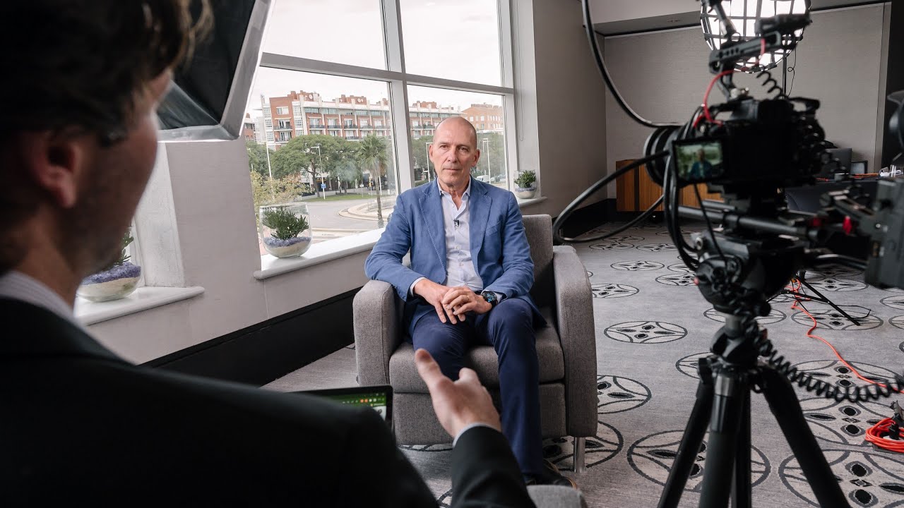 Julian Nikolchev, Intuitive Ventures | Interview at LSI Europe '23 ...