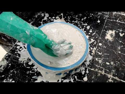 Creating a Bullseye ceiling rose