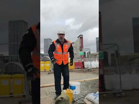 How to Lift things with Handles - Manual Handling