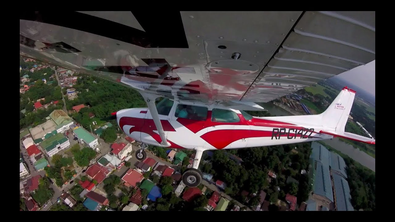 Cessna 172 360° Overhead Approach RWY17