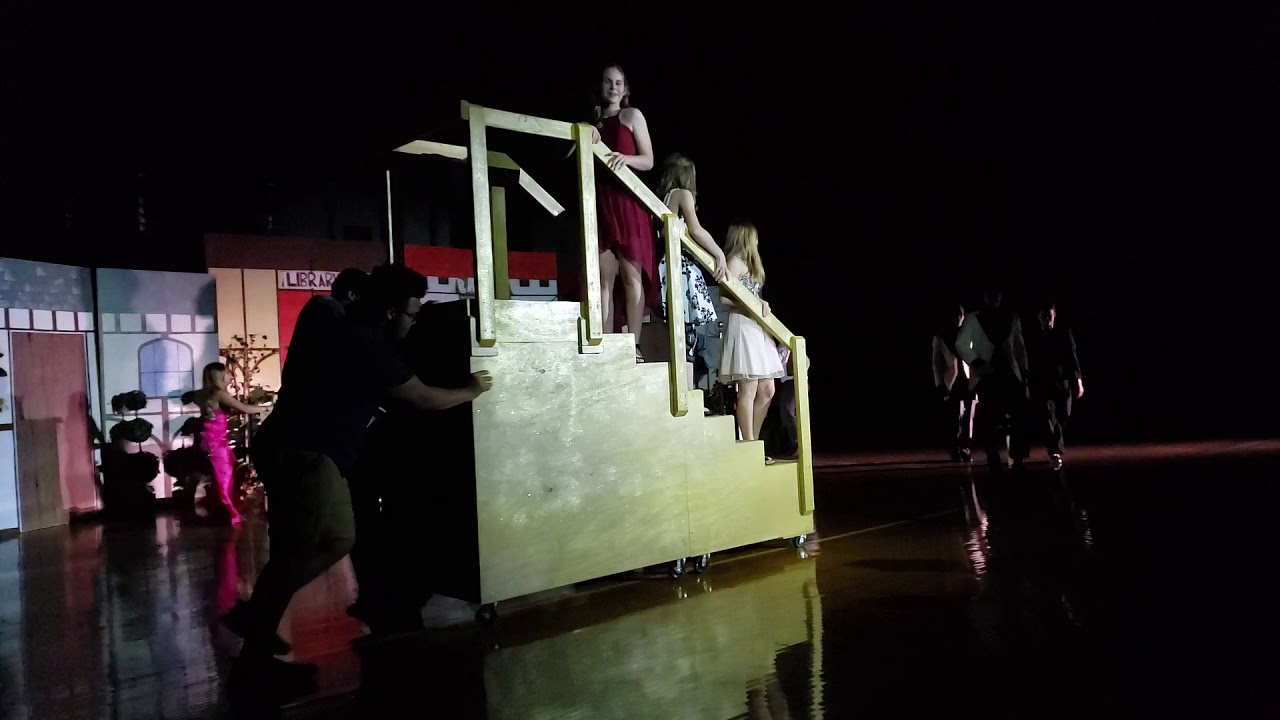 A Night To Remember High School Musical 3 performed by Wewahitchka High School
