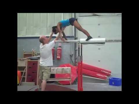 Giant on P Bars – Gymnastics Coaching.com
