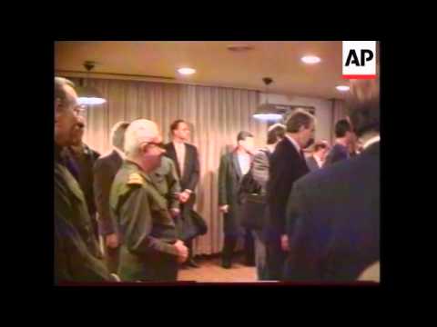 Iraq - Aziz meets with Butler