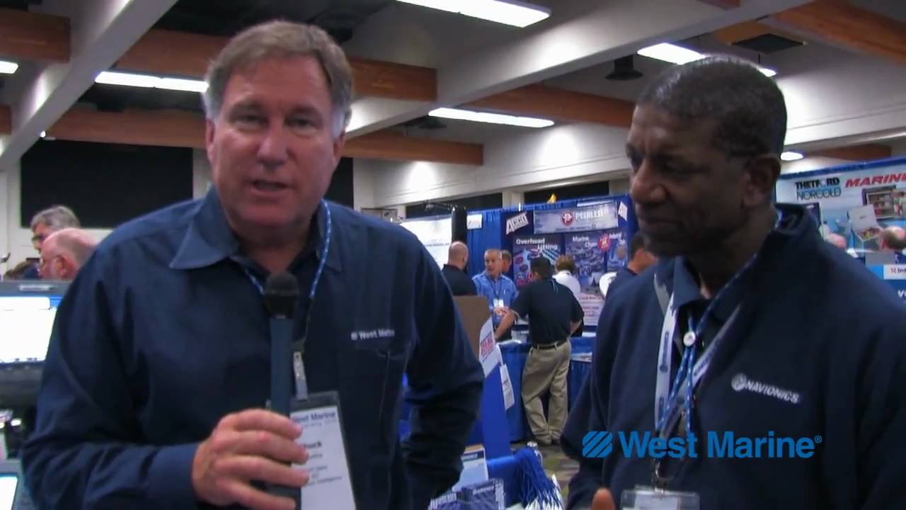 Selecting a Navionics Map