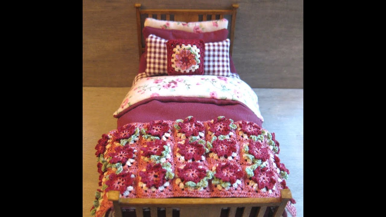 1/12th Scale Single Bed Tutorial - Part Three - Crocheted Throw & Cushion
