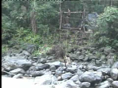 THE LEPCHA CANE BRIDGE , RU-SOAM – aachuley