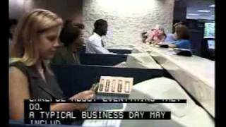 Senior Teller Overview | What is a senior teller? - Zippia