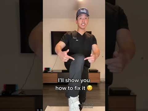 How to fix a clicking/popping knee in seconds! π¦΅π #shorts