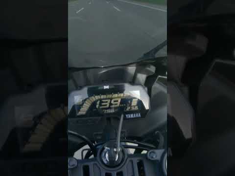 Yamaha YZF-R 125 Top Speed auf der Autobahn!