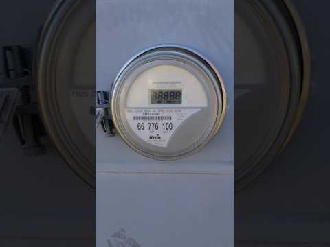 Geocache hidden in Electrical Boxes? | GeoTrek #shorts