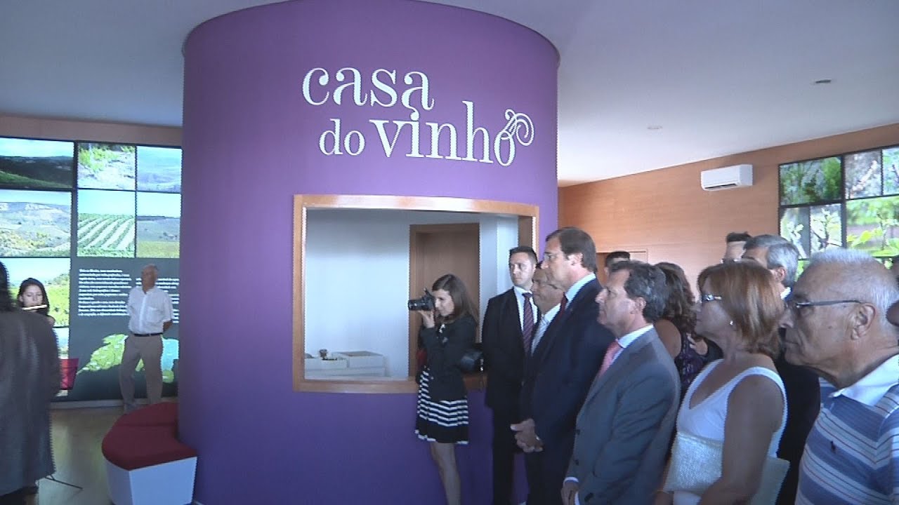 PRIMEIRO-MINISTRO VISITA VALPAÇOS