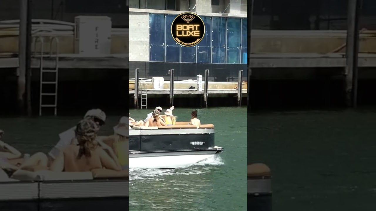PONTOON PARTY MIAMI