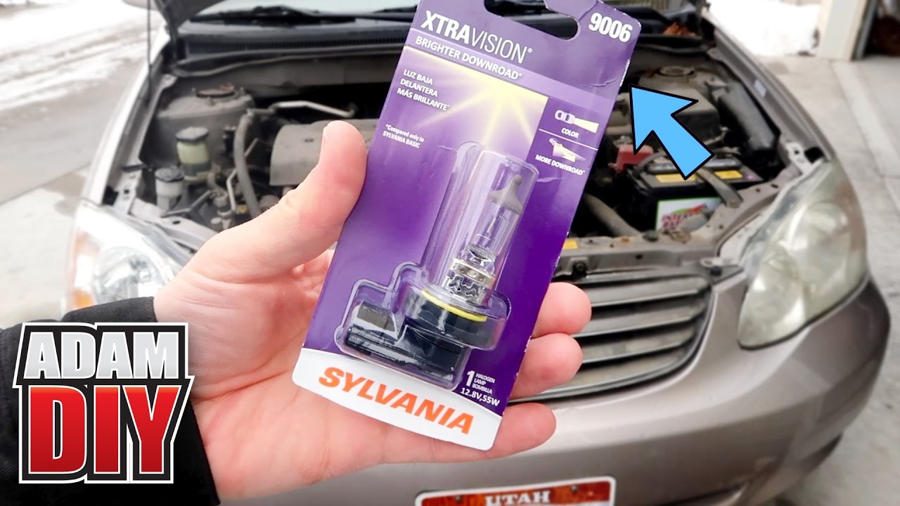 Toyota Corolla - How to replace a headlight bulb # 9006 Lamp - 2003