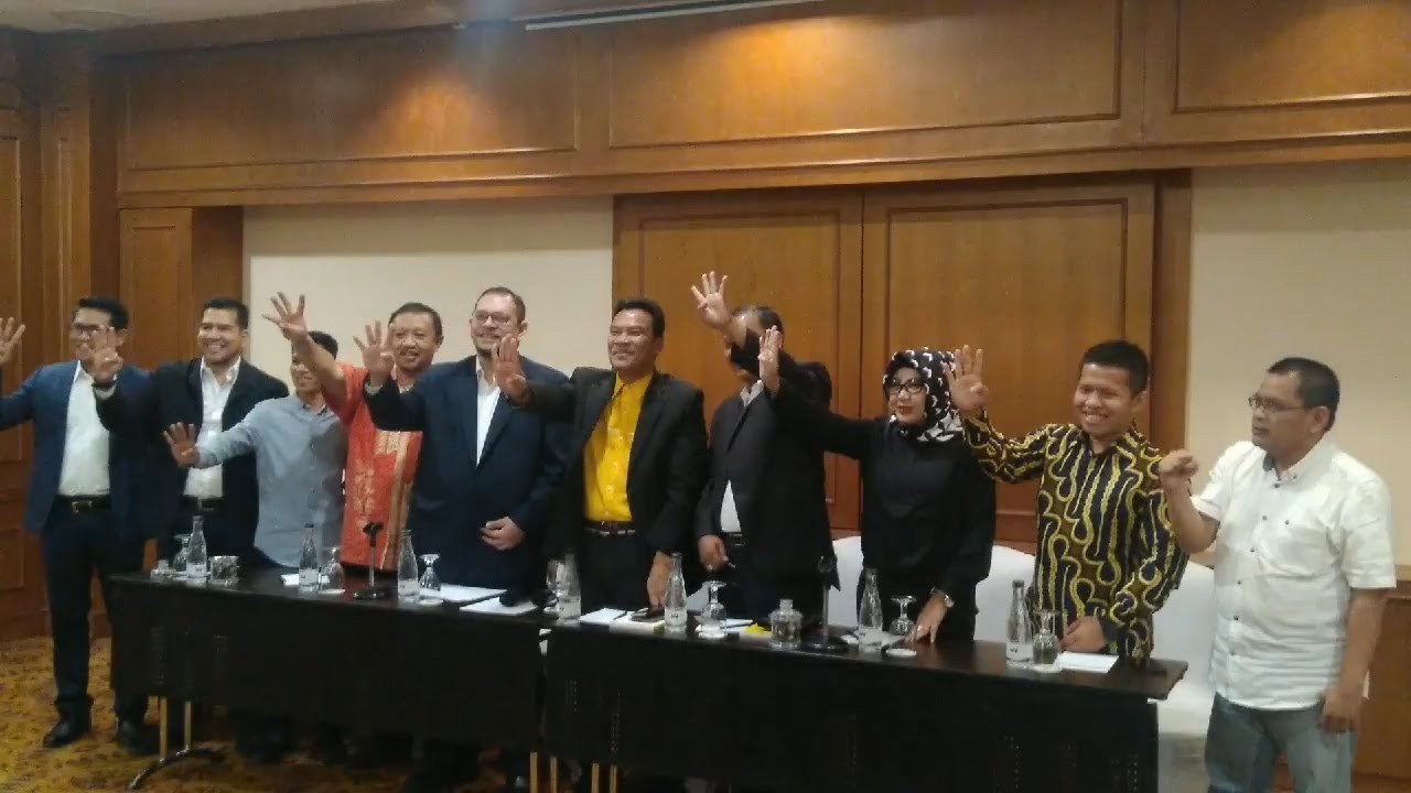 Sejumlah Aktivis Bentuk Relawan Projo Karya untuk Dukung Jokowi ...