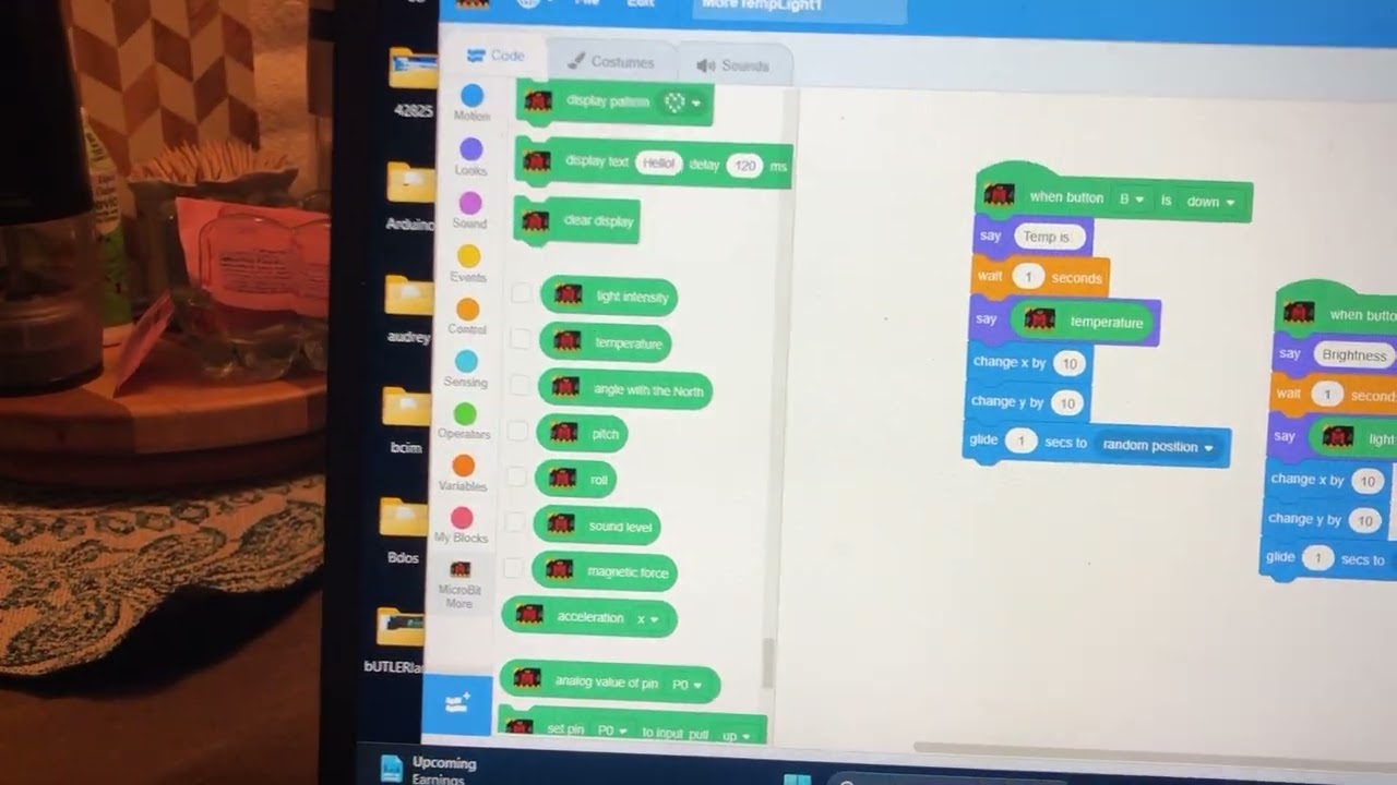 Scratch Micro:bit Sensors with Micro:bit More Extension