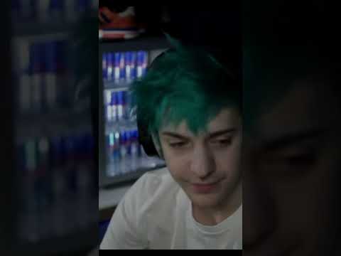 Ninja Accidentally Went Live on Twitch! 😱🎮
