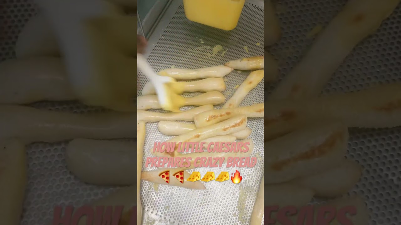 How Little Caesars Prepares Crazy Bread🍕🍕🧀🧀🧀