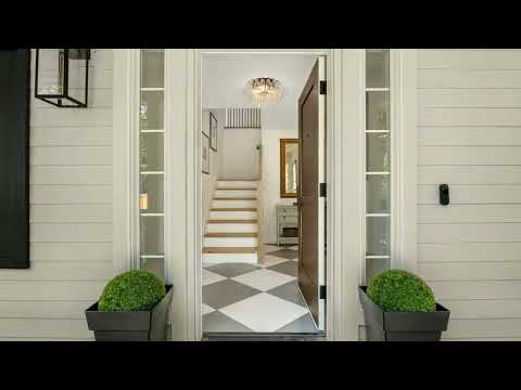 Value and Opporunity in Remodel 7201 Seward Park Avenue S - Seattle
