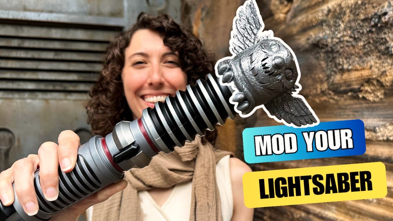 Must-See Custom Lightsaber Mods at Galaxy’s Edge!