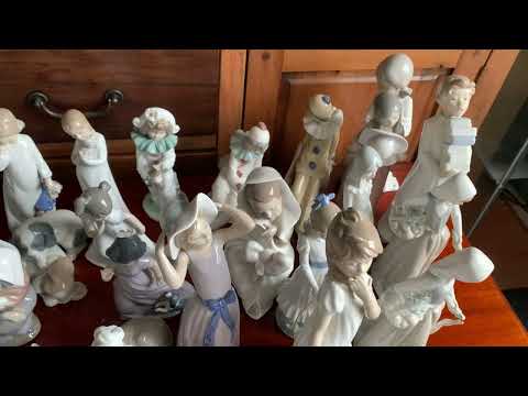 Vlogtober 23 #28: cleaning the Lladro / Nao cabinet