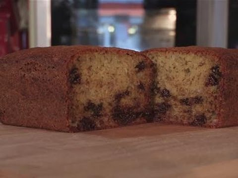How To Make Chocolate Chip Banana Bread