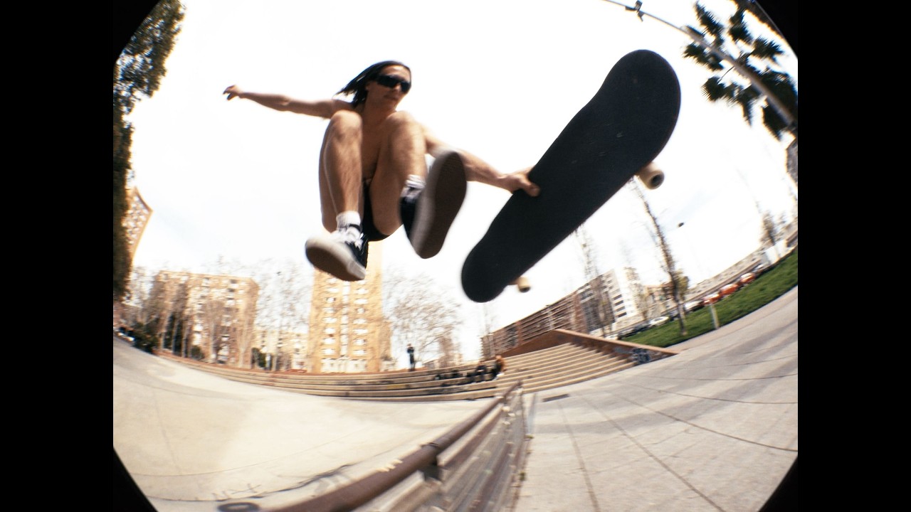 THE SOUR SOLUTION 3,3