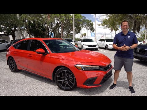 Is the 2023 Honda Civic a BETTER Hatchback to BUY than a Toyota Corolla?