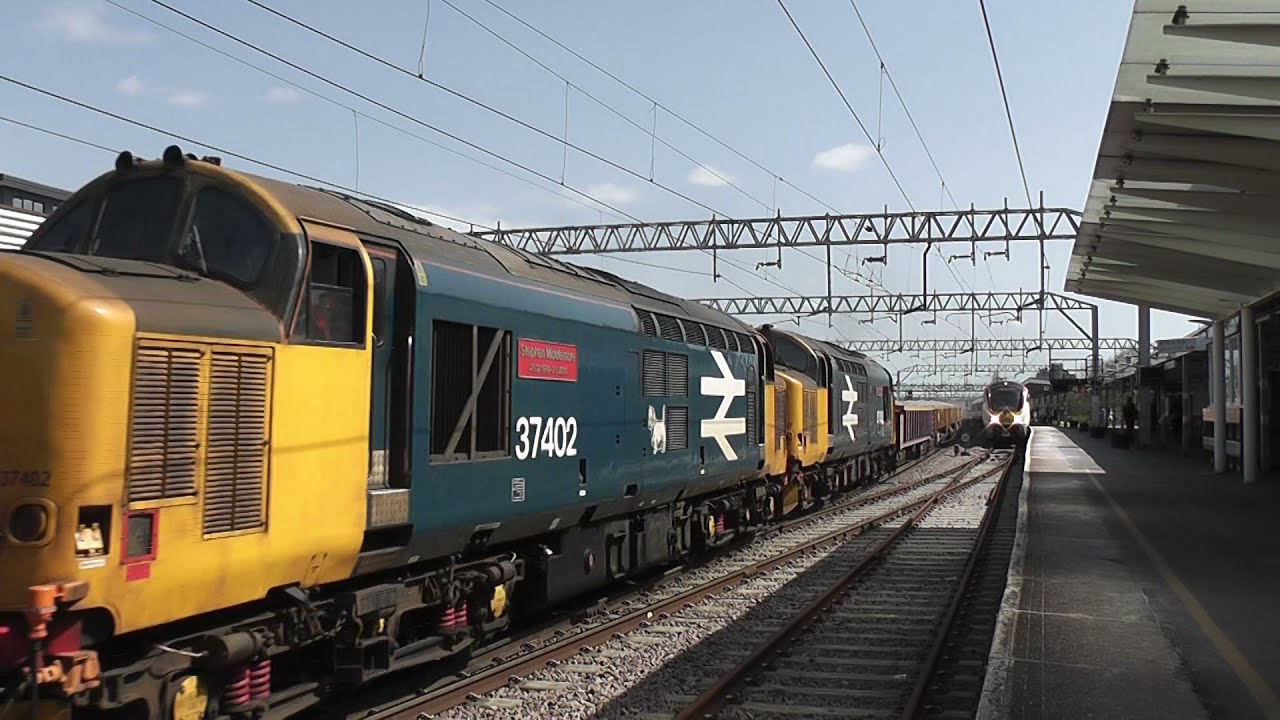 DRS Large Logo Class 37's 37402 + 37407 with 1500+ tons in tow hammer through Colchester 21/4/2021