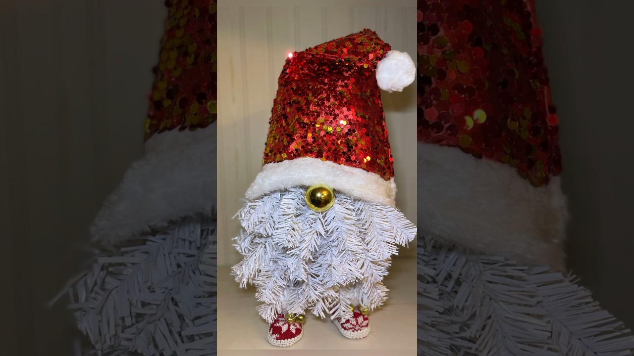 Dollar tree DIY Christmas tree gnome #DollarTreeDIY #Christmas #ChristmasDIY #DollarTree