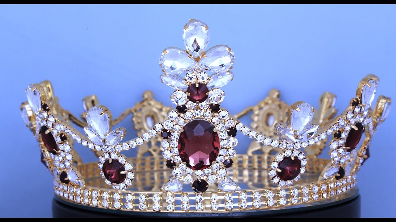 Full Rhinestone Gold Queen King Crown