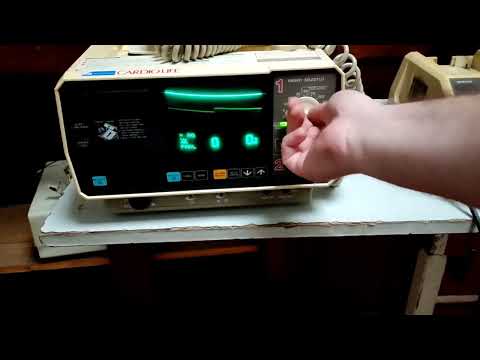 DESFIBRILADOR NIHON KOHDEN TEC 7100