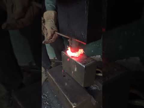 Forged candlestick from scraps of a square pipe! Wow! / Blacksmithing / DIY