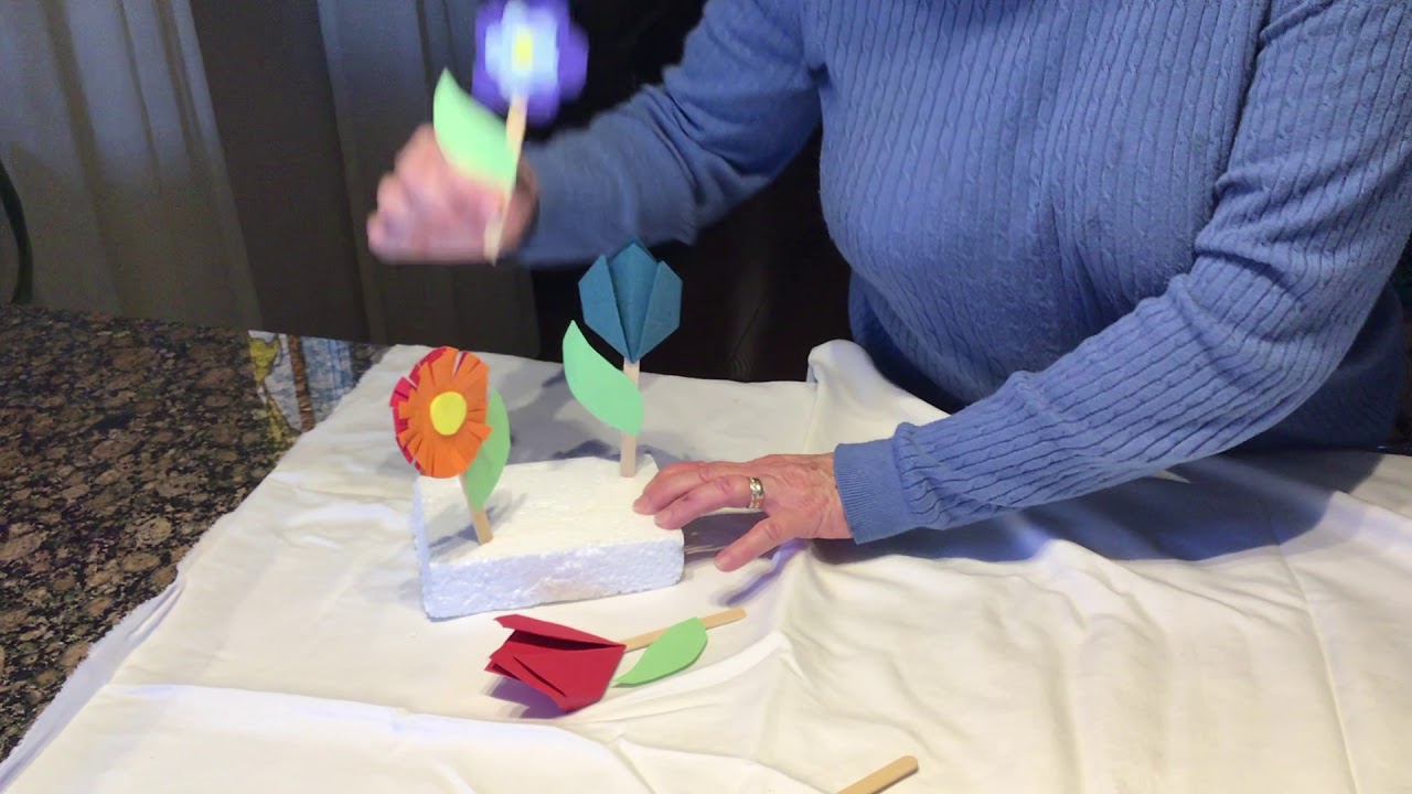 Seedy Saturday & Garden Show - Paper Flowers With Susan - Brampton Horticultural Society